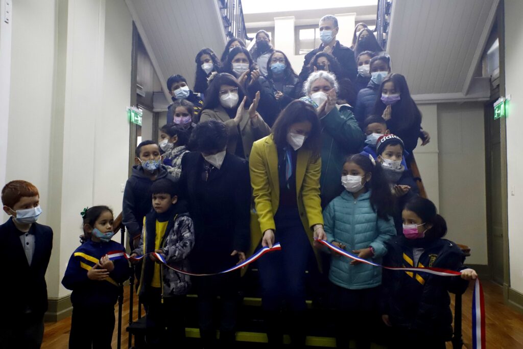 Dirección de Educación | Ilustre Municipalidad de Santiago